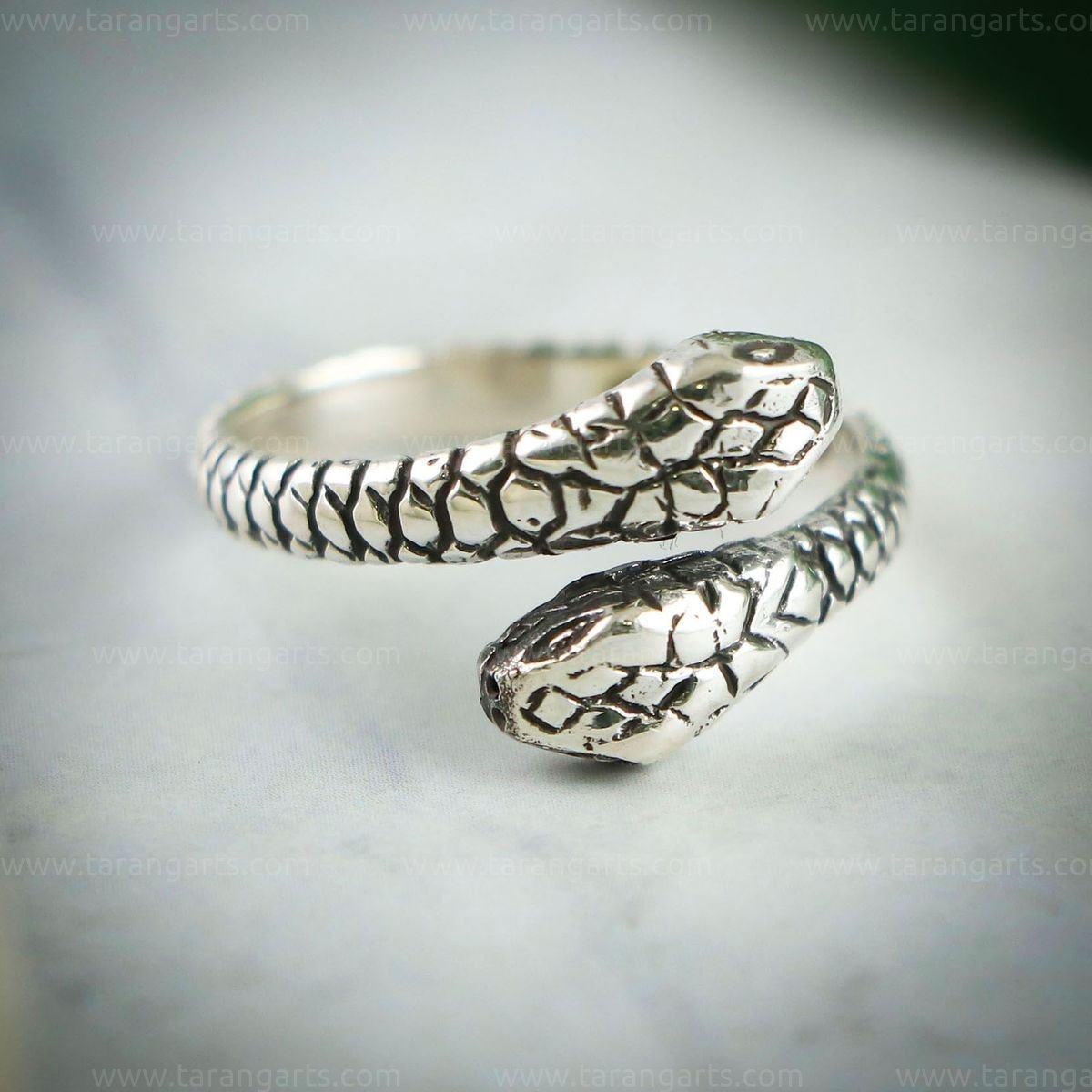 Male snake ring store